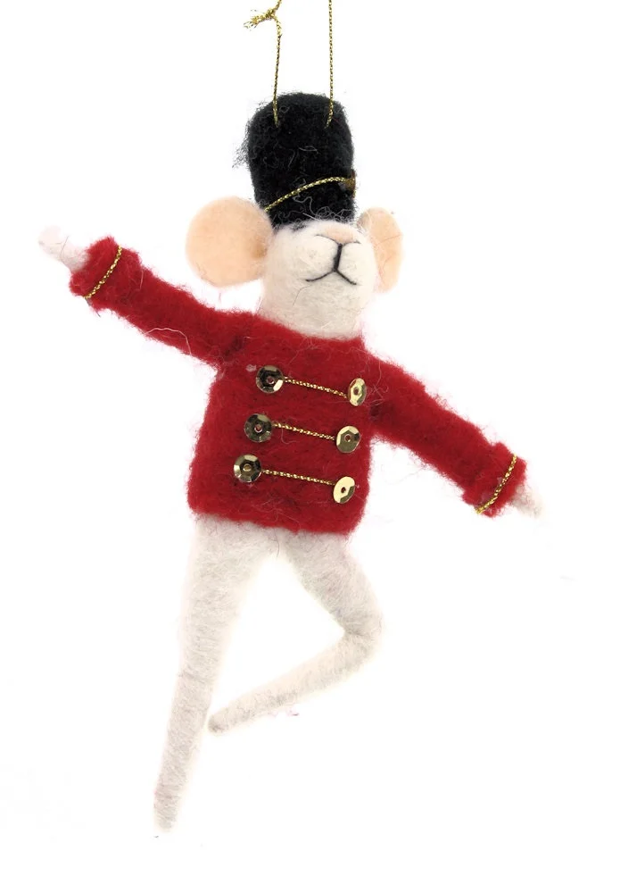 Muis vilt Notenkraker. Verkrijgbaar bij Department-M.nl